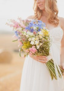Long Stem Wedding Bouquet Ideas For Every Type Of Bride | by Bride ...