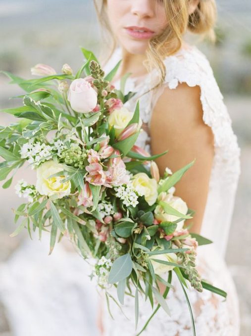 Pretty Wedding Decor Ideas With Alstroemeria Flowers | by Bride ...