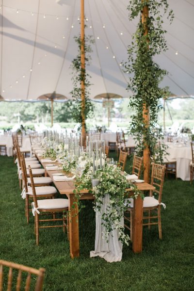 Go Green: Stunning Wedding Decor Ideas With Ivy | by Bride & Blossom ...