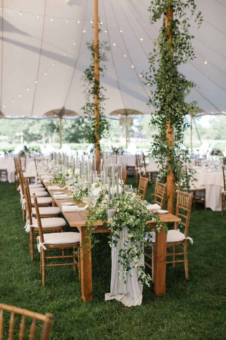 Go Green: Stunning Wedding Decor Ideas With Ivy | by Bride & Blossom ...