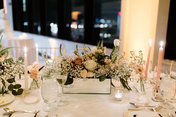 A Guide To Wedding Candles: Gorgeous Ideas For Lighting Up Your Big Day ...