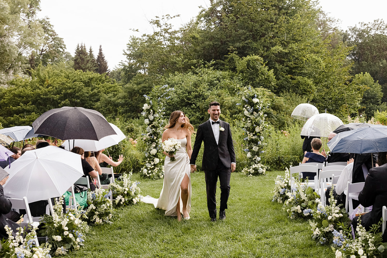 Gorgeous Wedding Centerpiece Ideas For Round Reception Tables | by ...